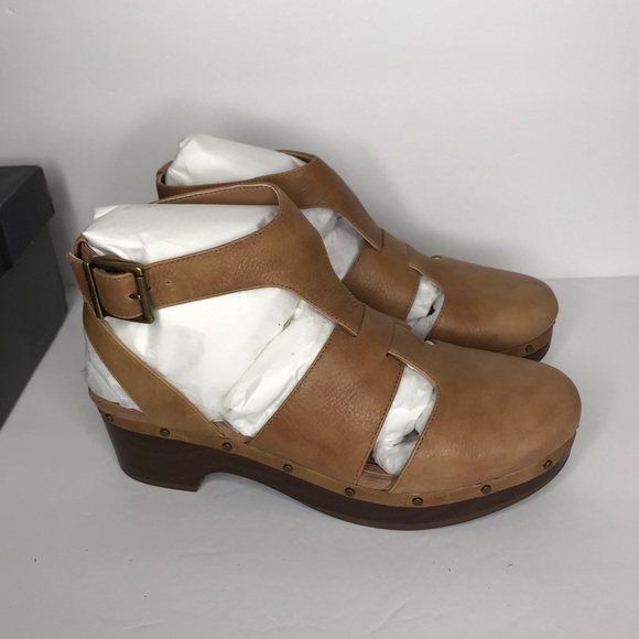 Vionic | Shoes | Nib Vionic Toffee Faye Clogs Leather | Poshmark